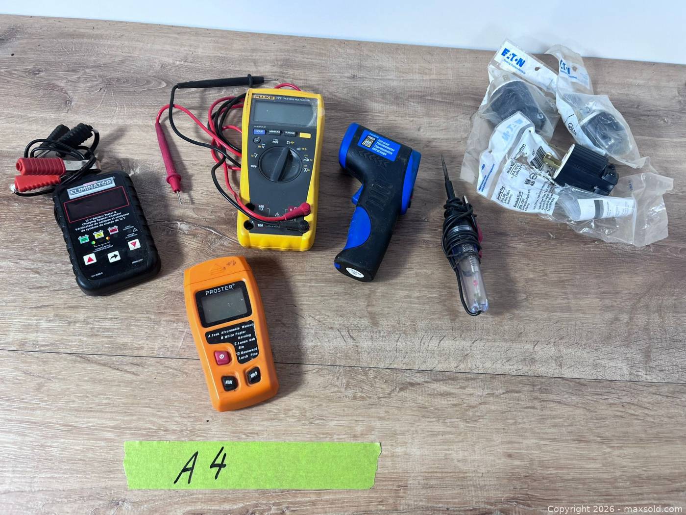 Construction Mechanic Hand Tools And Testers | Maxsold