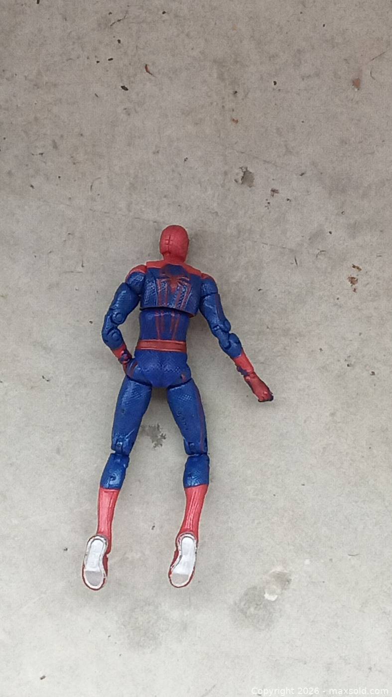 Ultra-Poseable Spider-Man Action Figure | Maxsold