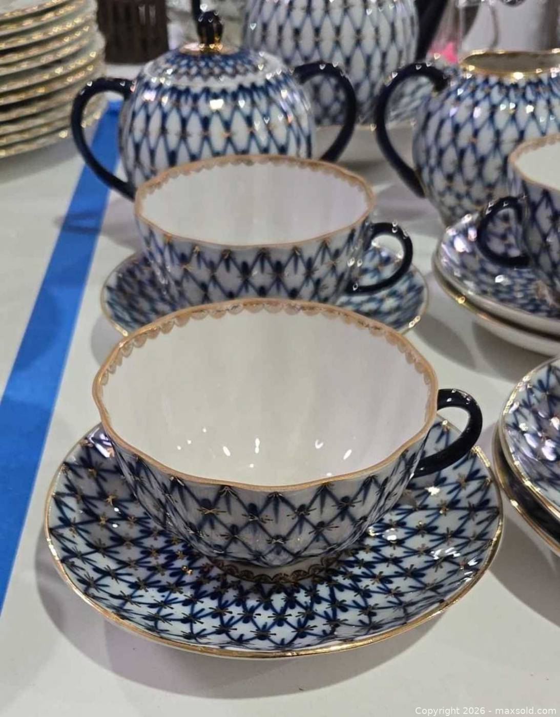 Lomonosov Cobalt Net Tea Service, 14-Piece | Maxsold