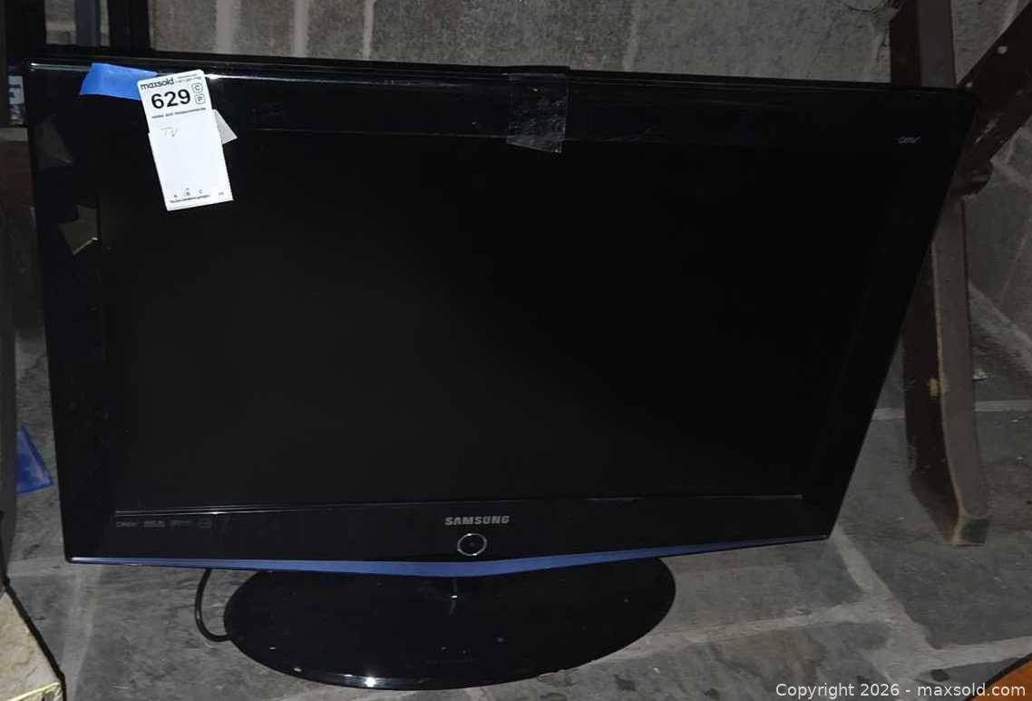 Samsung 32-inch TV no remote | Maxsold