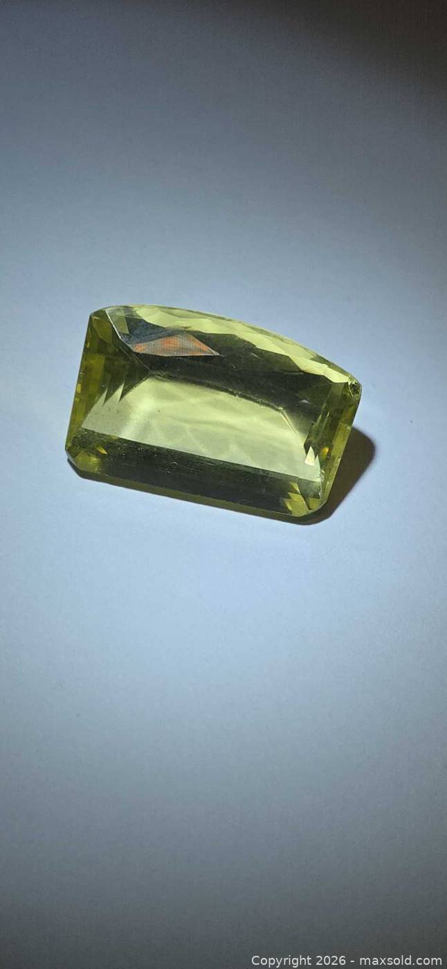 20.80ct fancy cut lemon citrine | Maxsold