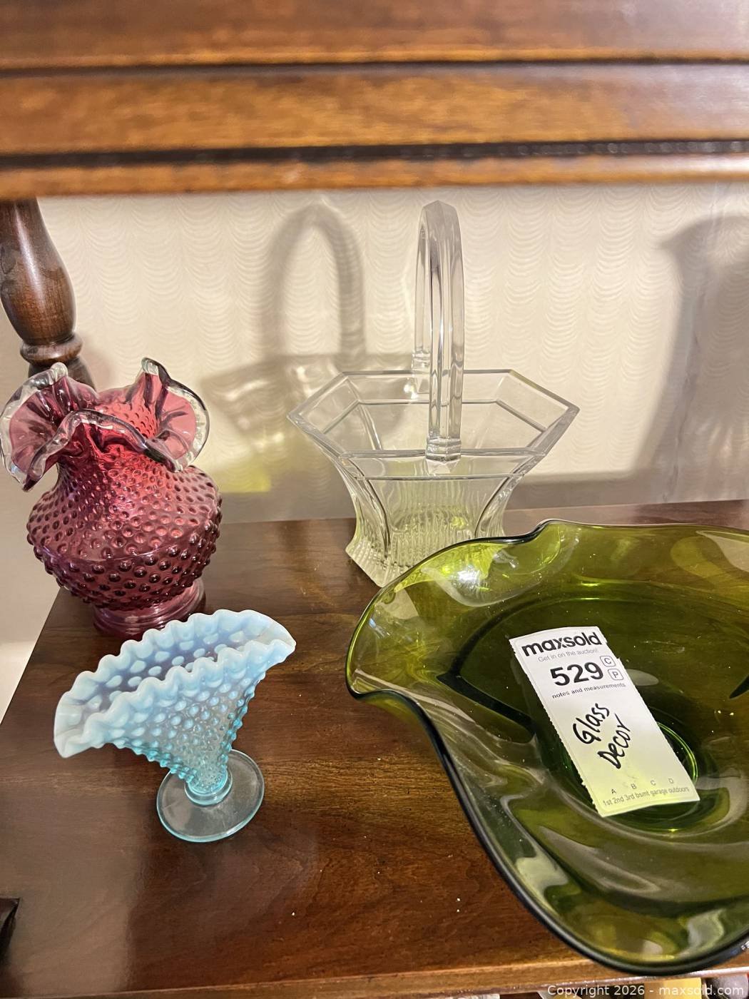 Four-piece vintage hobnail and art glass collection | Maxsold