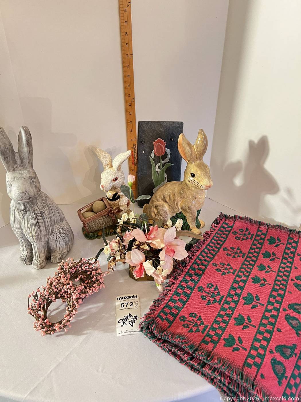 Mixed Home Décor Lot With Bunny Figurines, Faux Florals & Runner | Maxsold