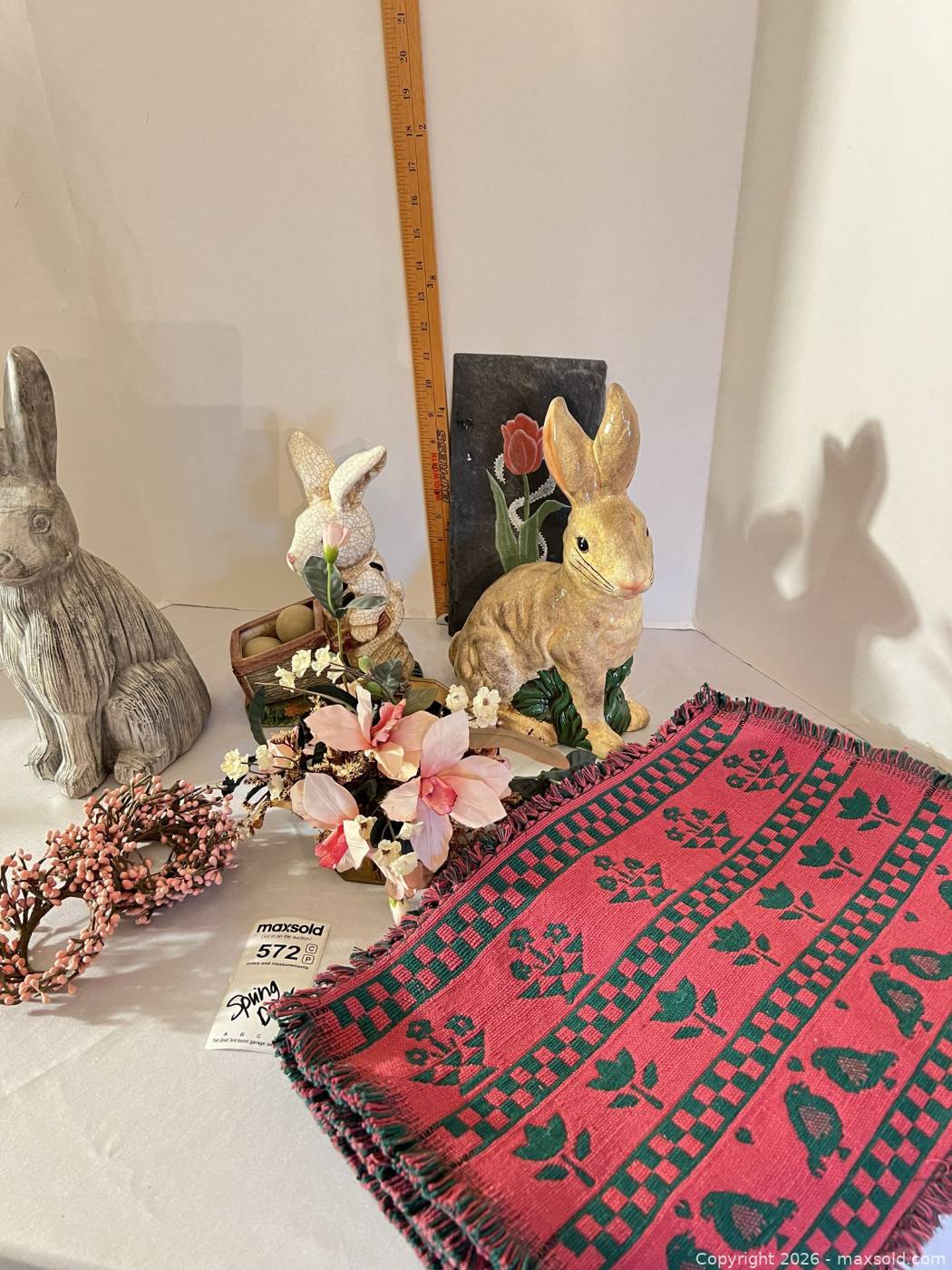 Mixed Home Décor Lot With Bunny Figurines, Faux Florals & Runner | Maxsold