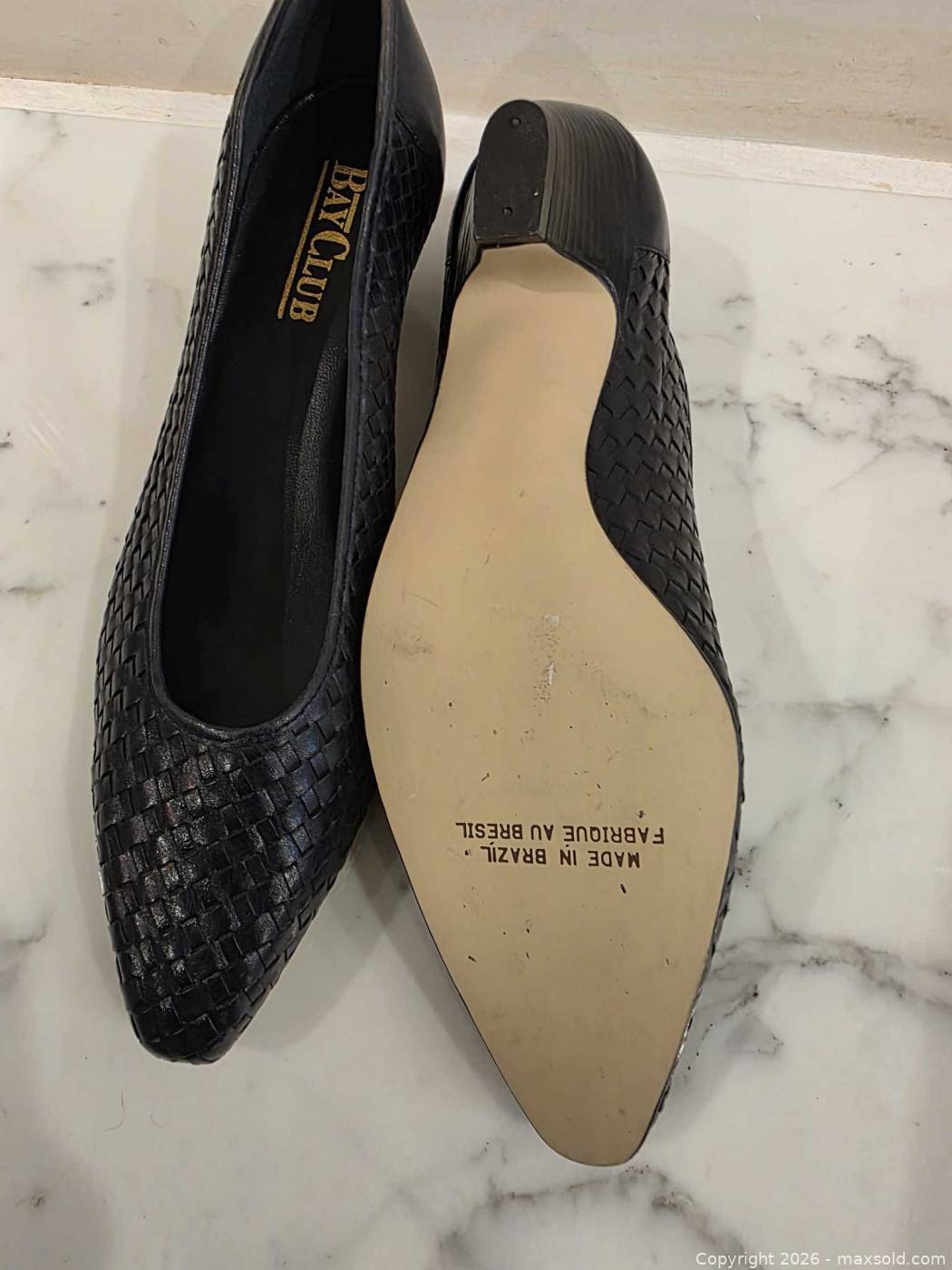 Woven navy leather block heel shoes size 9 | Maxsold