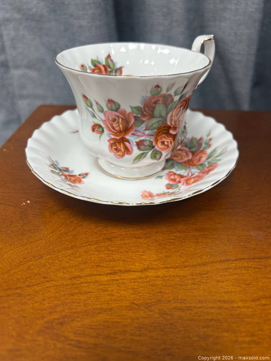 Royal Albert Centennial Rose teacup and saucer | Maxsold