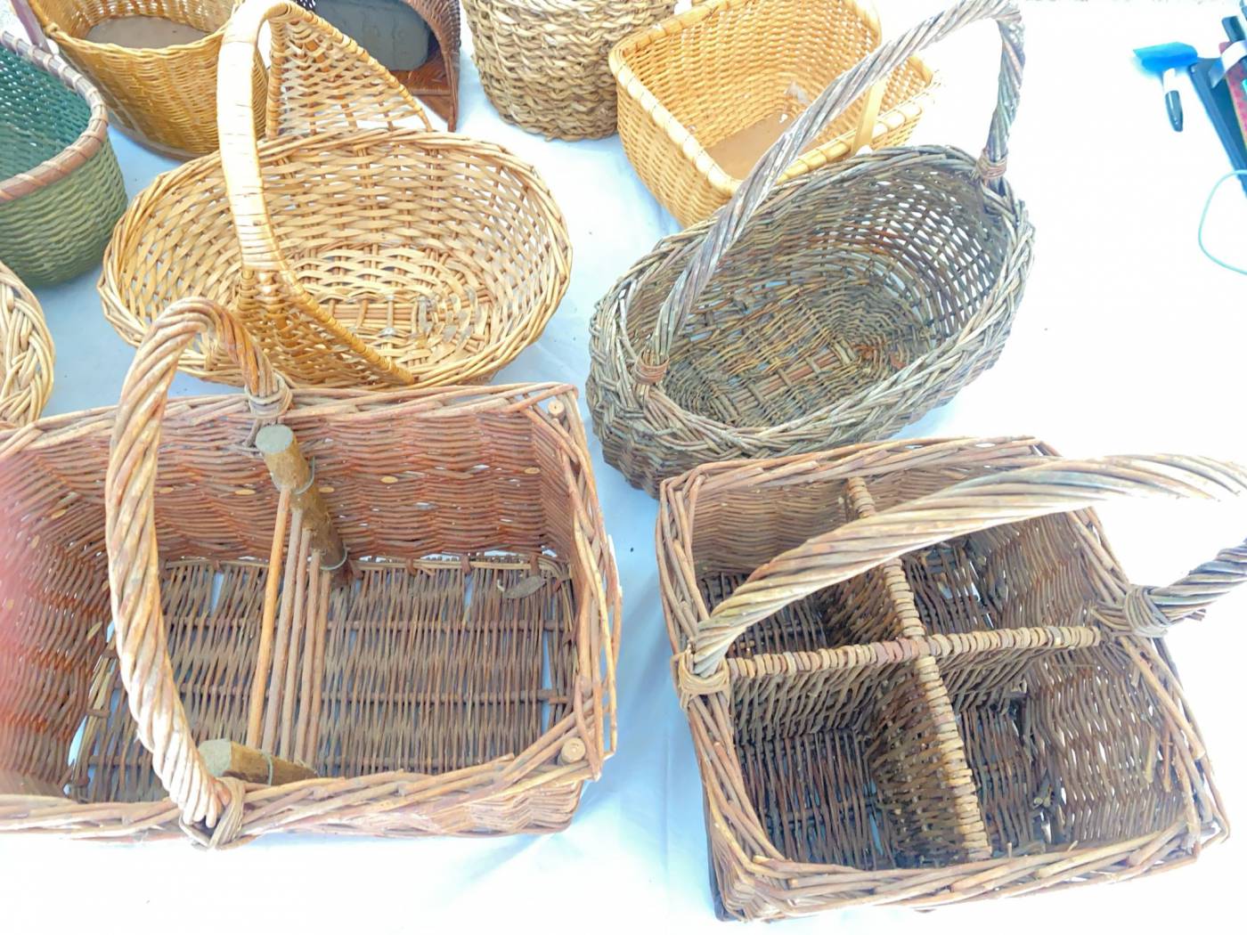 Collection of decorative wicker baskets | Maxsold