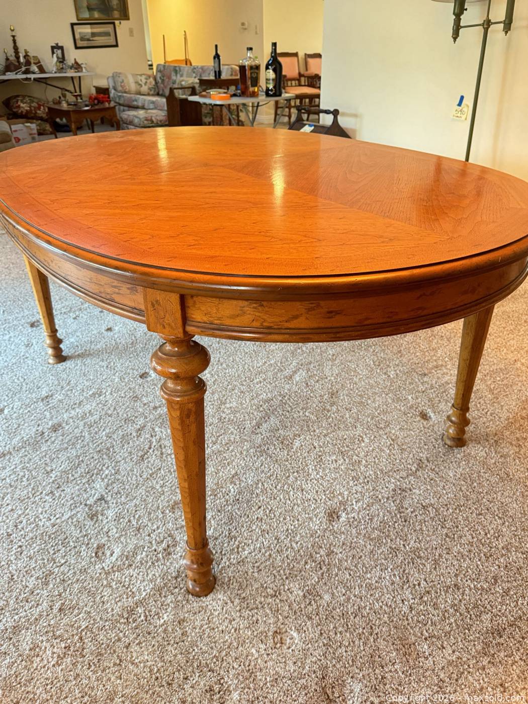 Drexel Valero mid-century oval dining table with two leaves | Maxsold