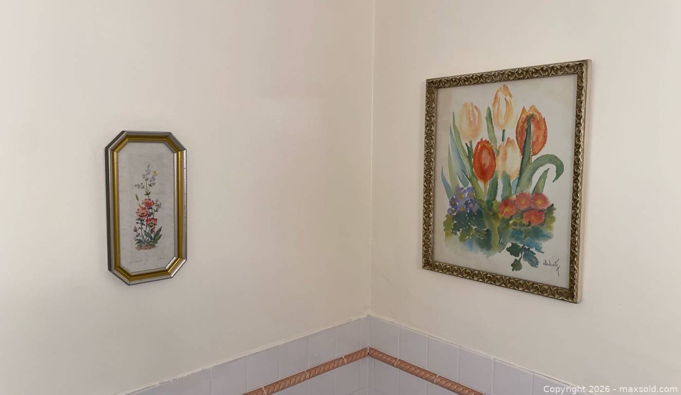 Framed floral art prints, two sizes | Maxsold