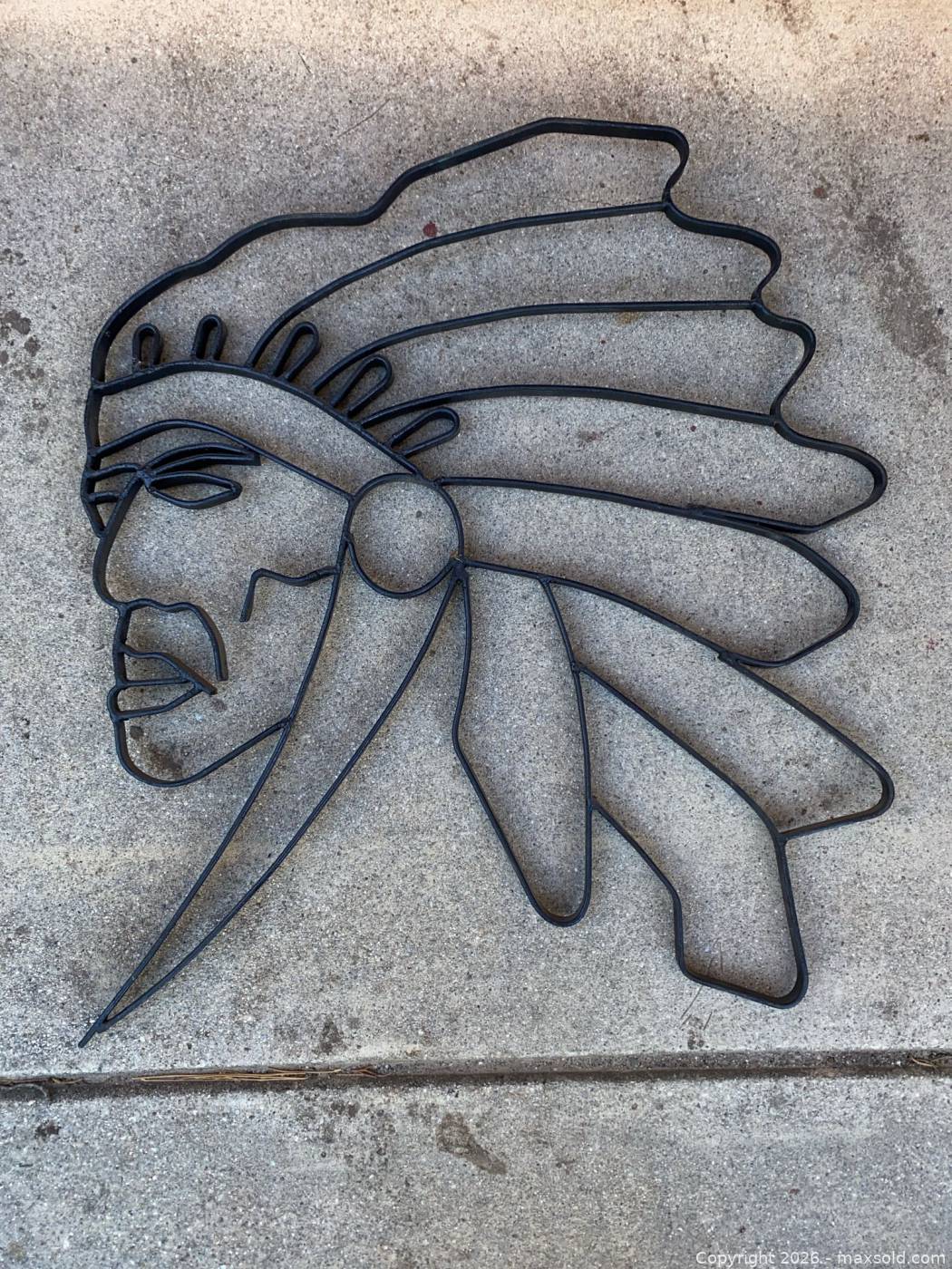 Vintage Metal Wire Native American Chief Wall Art | Maxsold