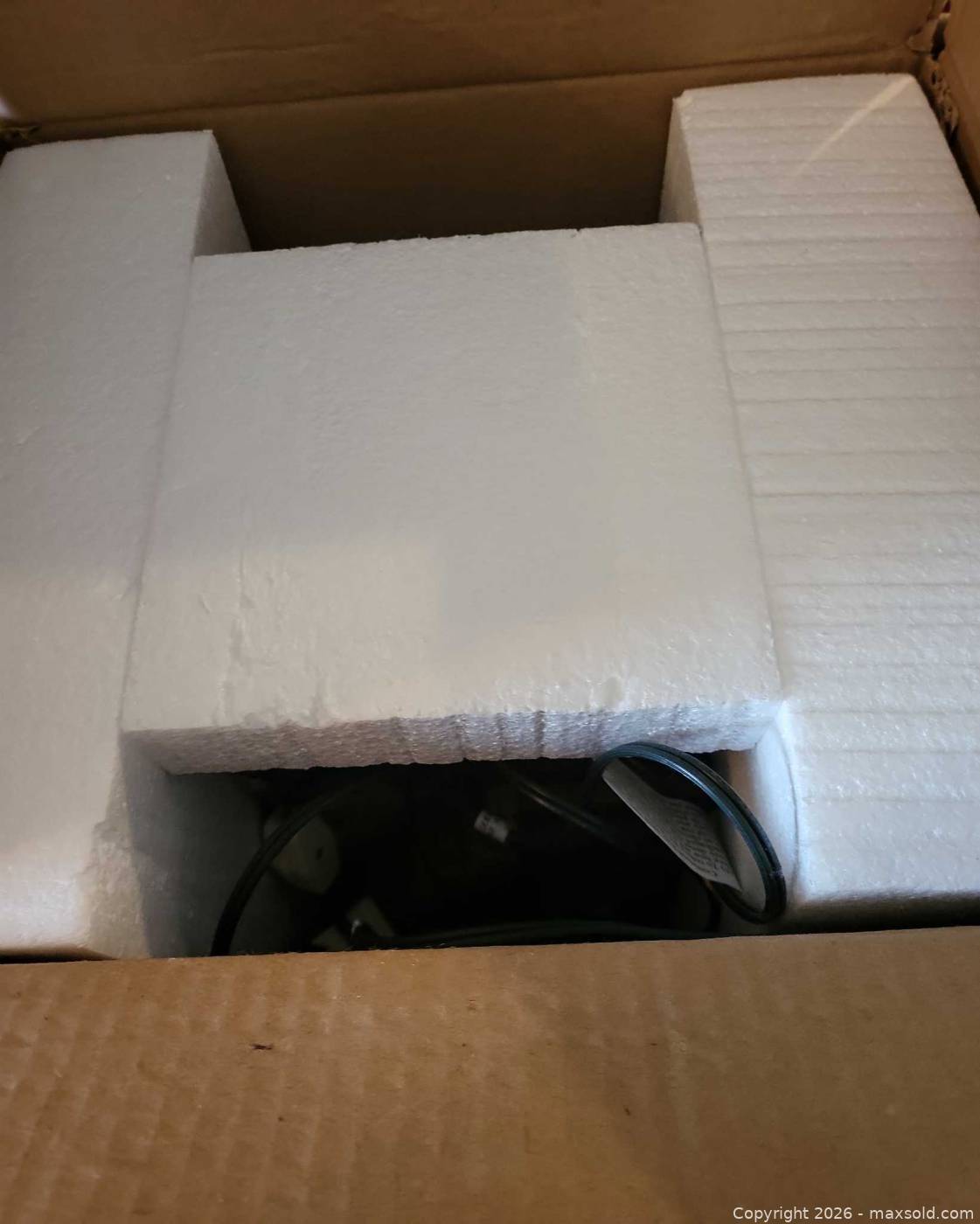 Fontanini Poultry Shop, King's Gold Tent & Marketplace buildings | Maxsold