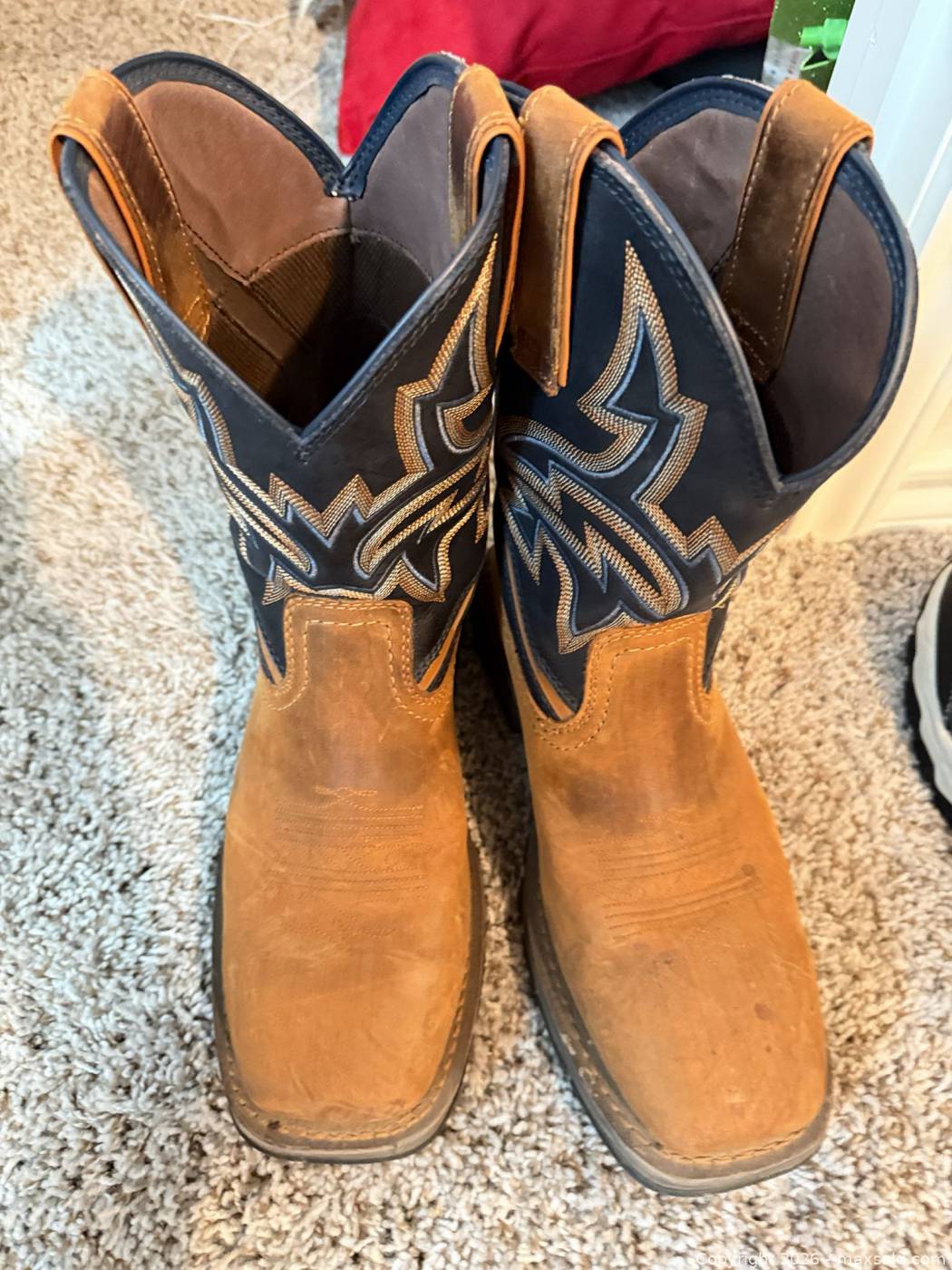 Justin Men's Work Cowboy Boots Size 10 | Maxsold
