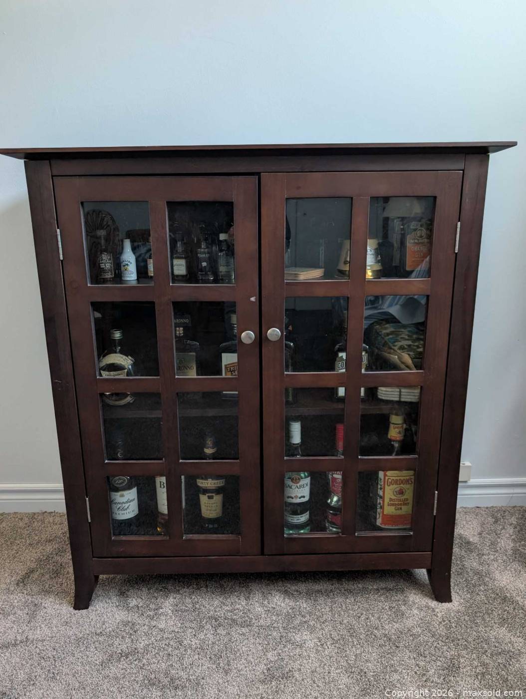 Walnut stained glass door credenza | Maxsold
