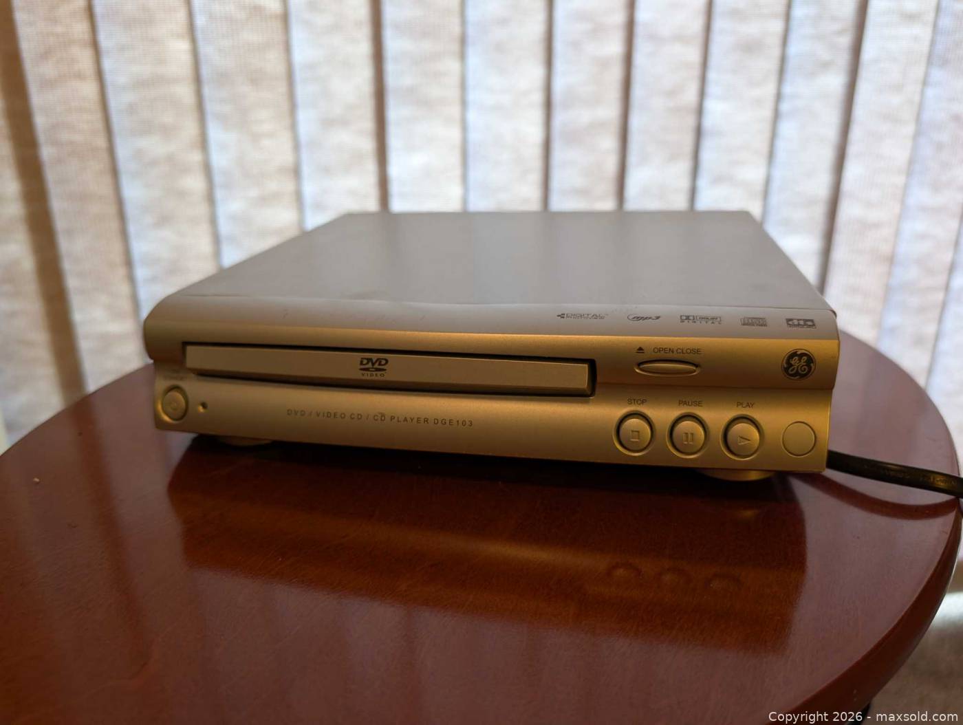 GE Digital Photo View DVD CD player | Maxsold