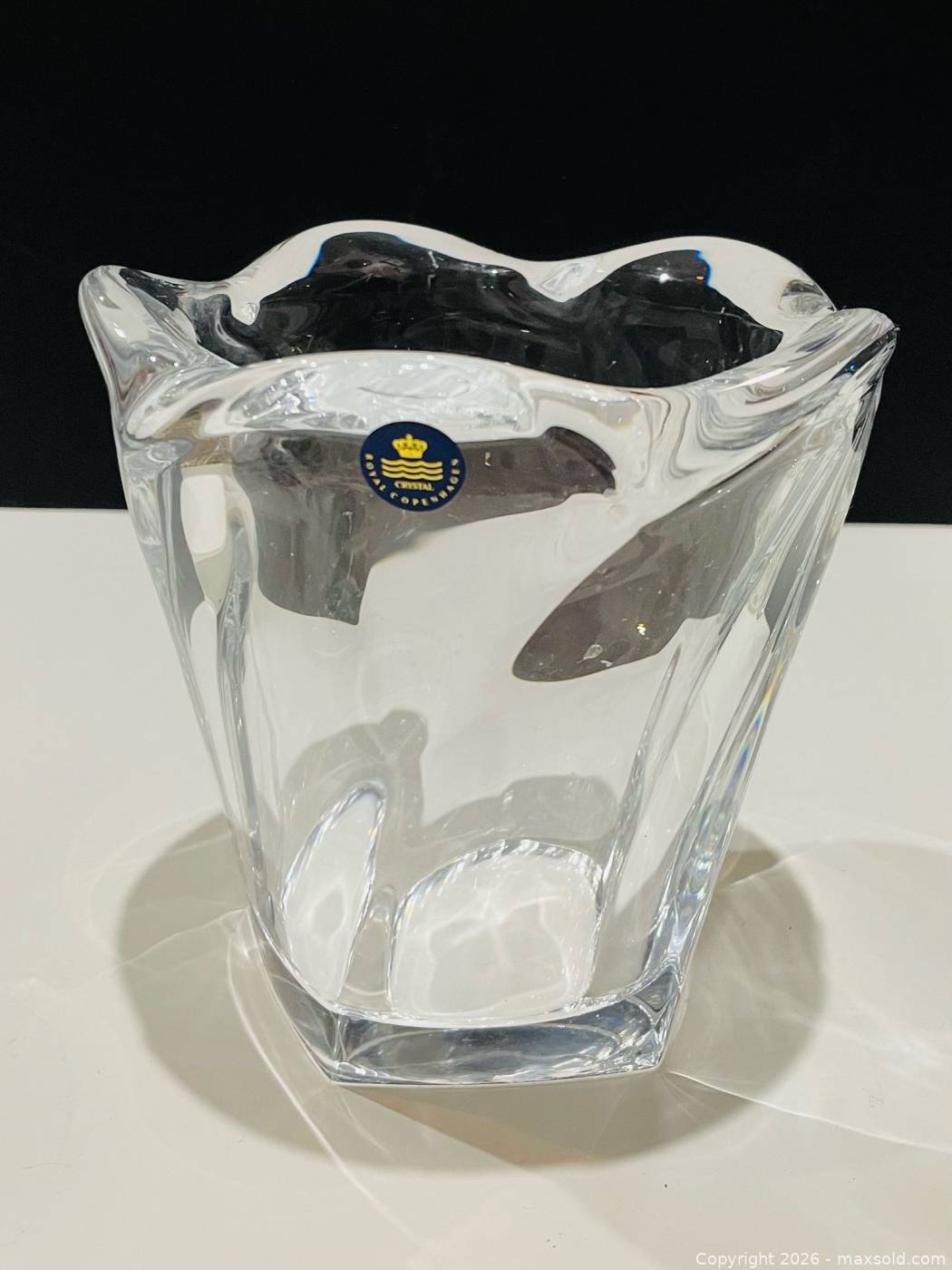 Royal Copenhagen Galaxi Heavy Crystal Vase | Maxsold