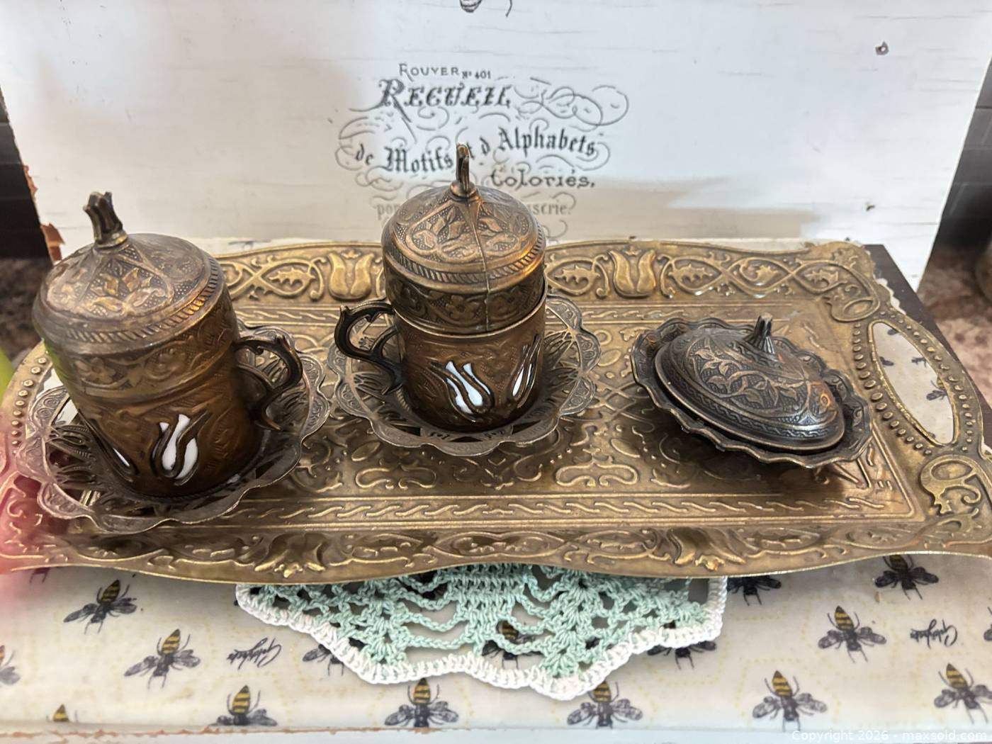 Turkish tulip-engraved brass/copper coffee set | Maxsold