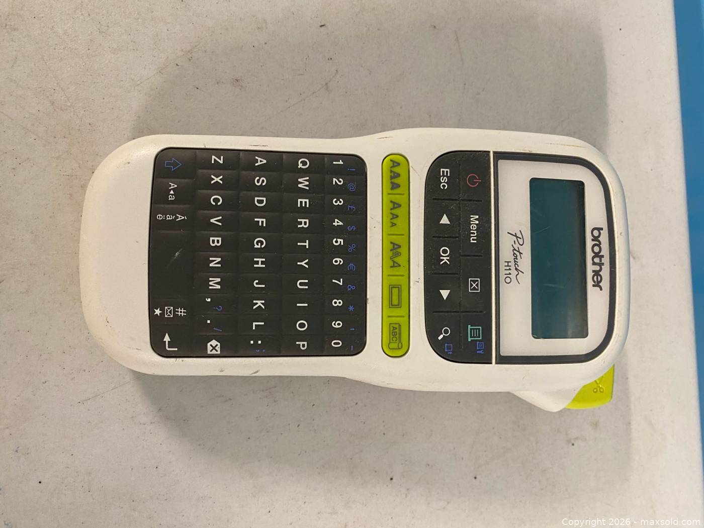 Brother P-touch H110 handheld label maker | Maxsold