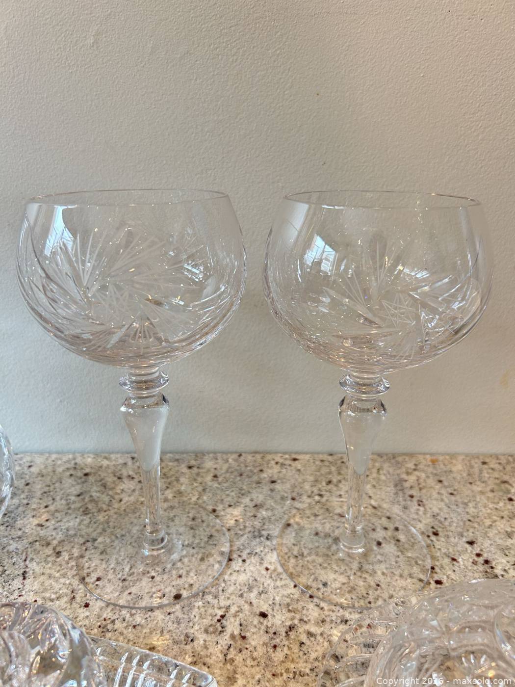 Cut lead crystal pinwheel serving and drink set | Maxsold