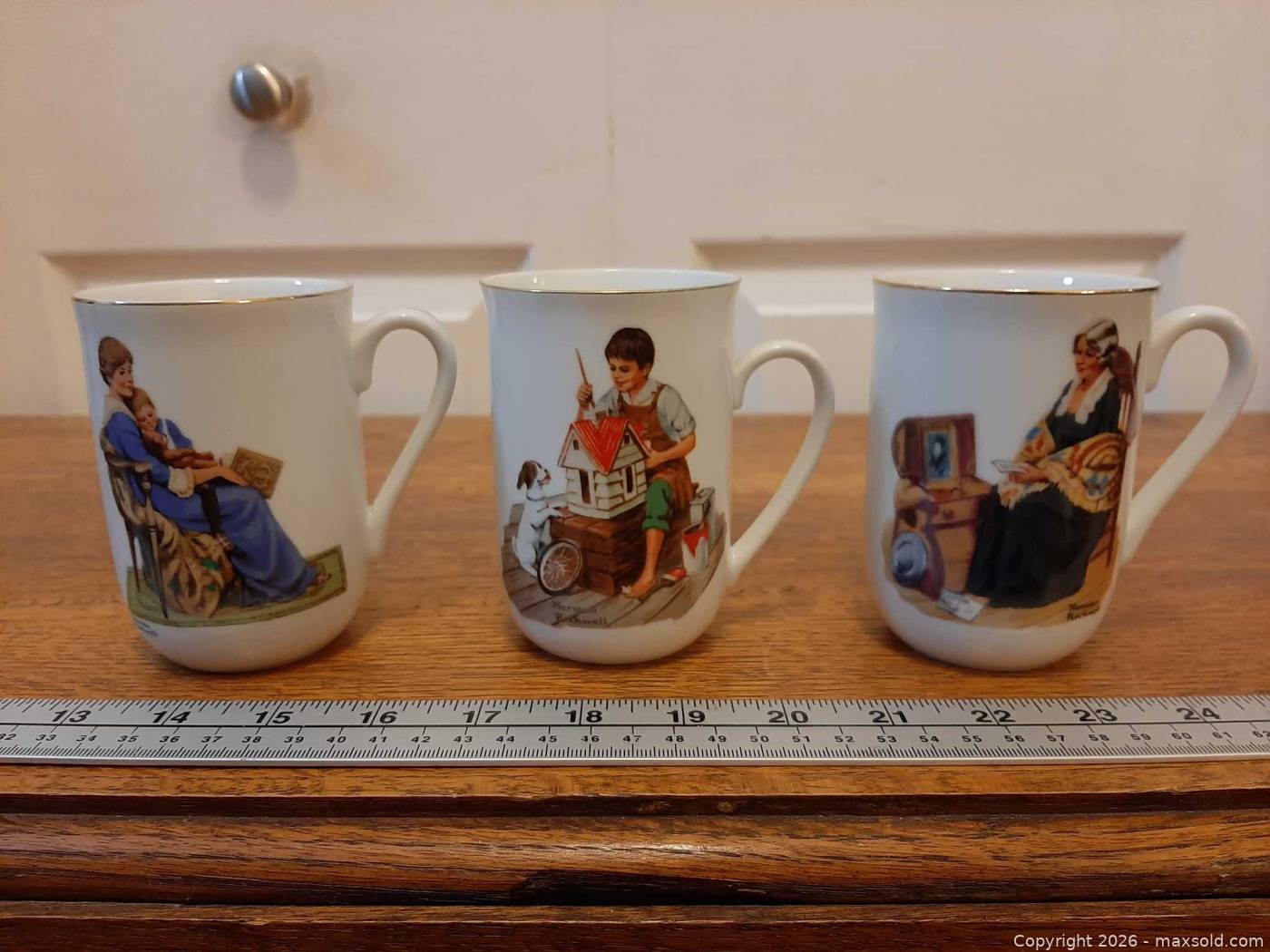 Norman Rockwell Museum 1982 porcelain mugs | Maxsold