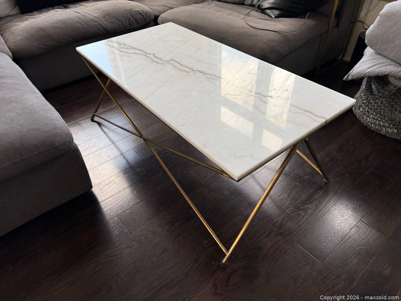 Structube Etta marble coffee table | Maxsold