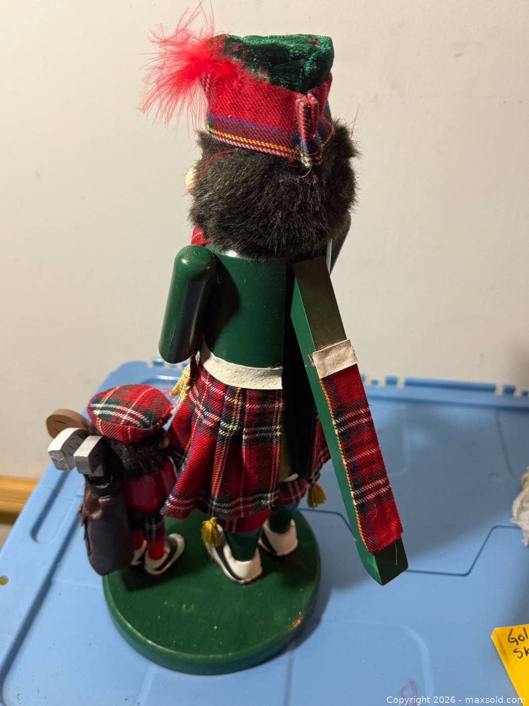 Bombay Company Scottish Golfer Nutcracker | Maxsold