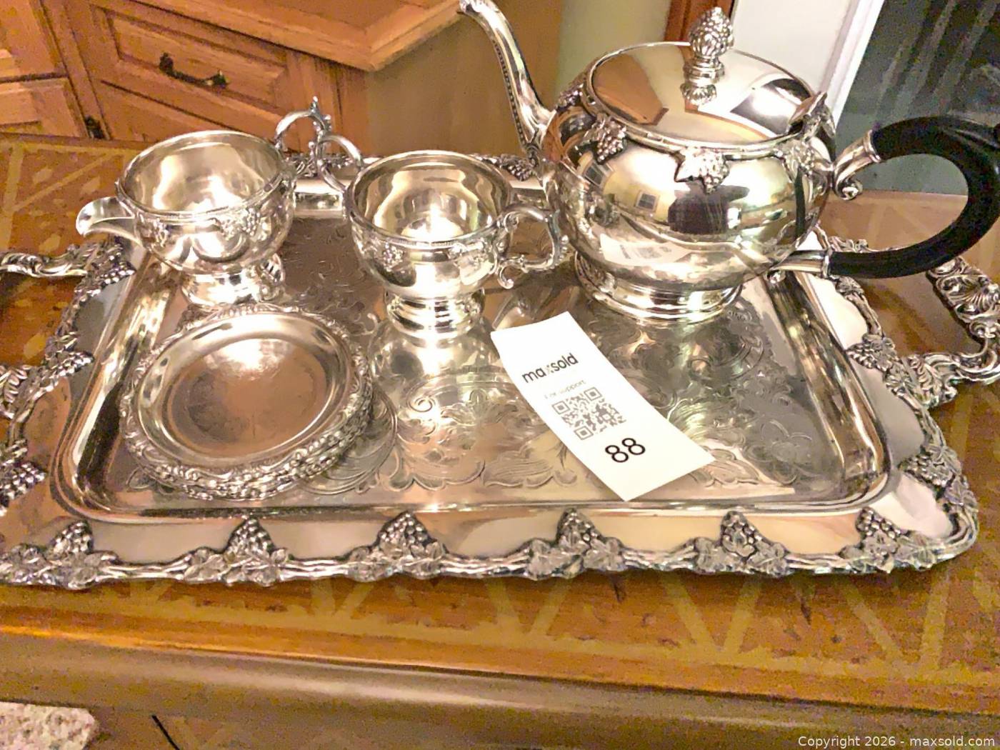 Victorian silver-plated tea set with tray | Maxsold