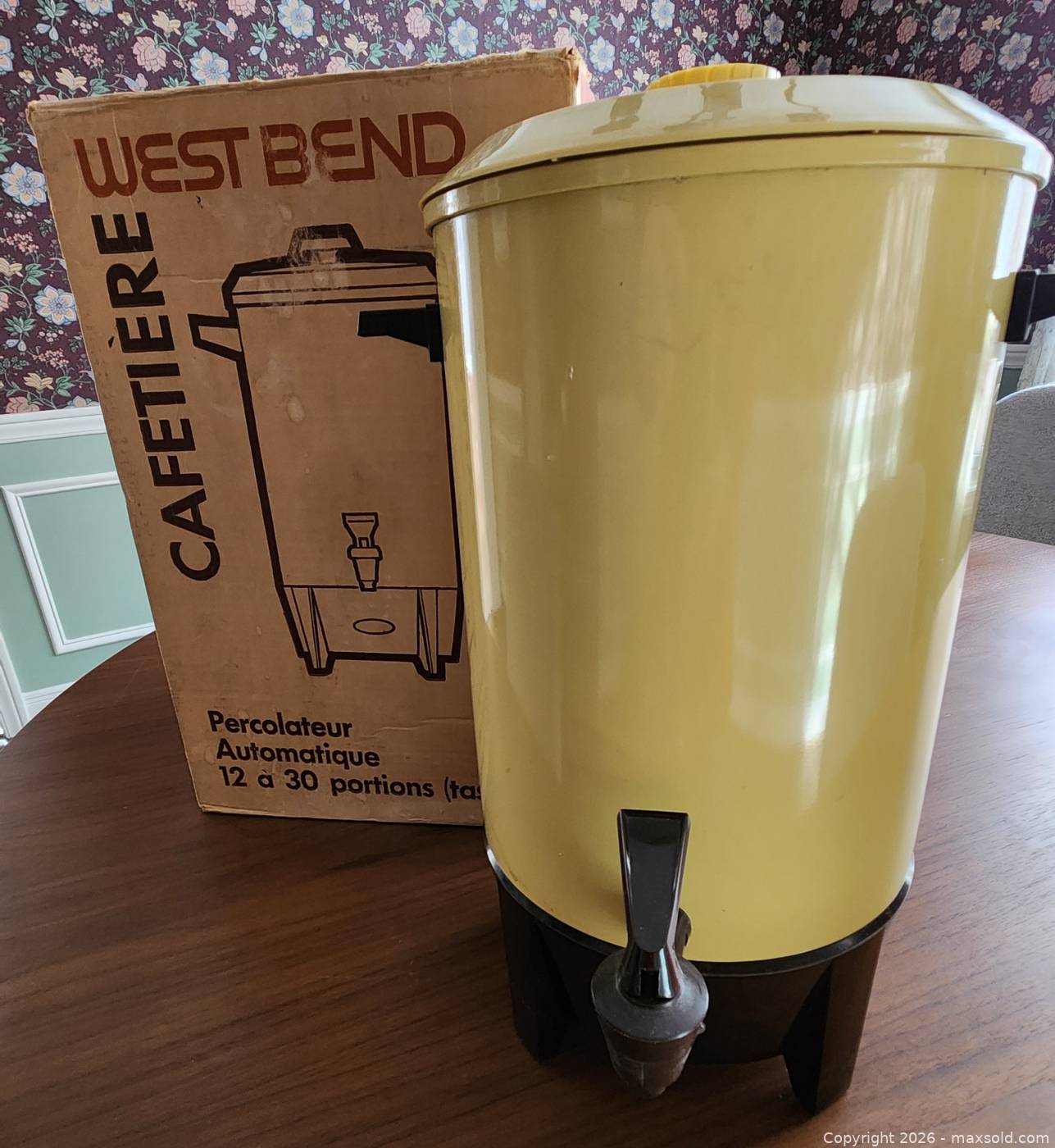 West Bend 30-Cup Coffee Percolator Urn | Maxsold