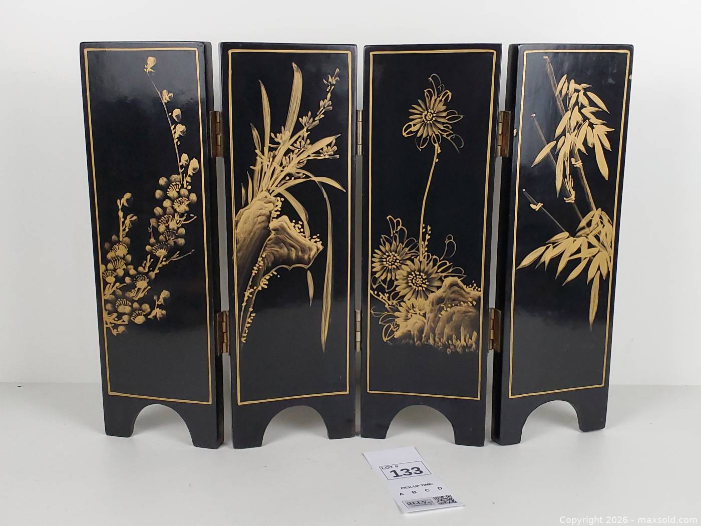 Chinese black lacquer four-panel table screen | Maxsold