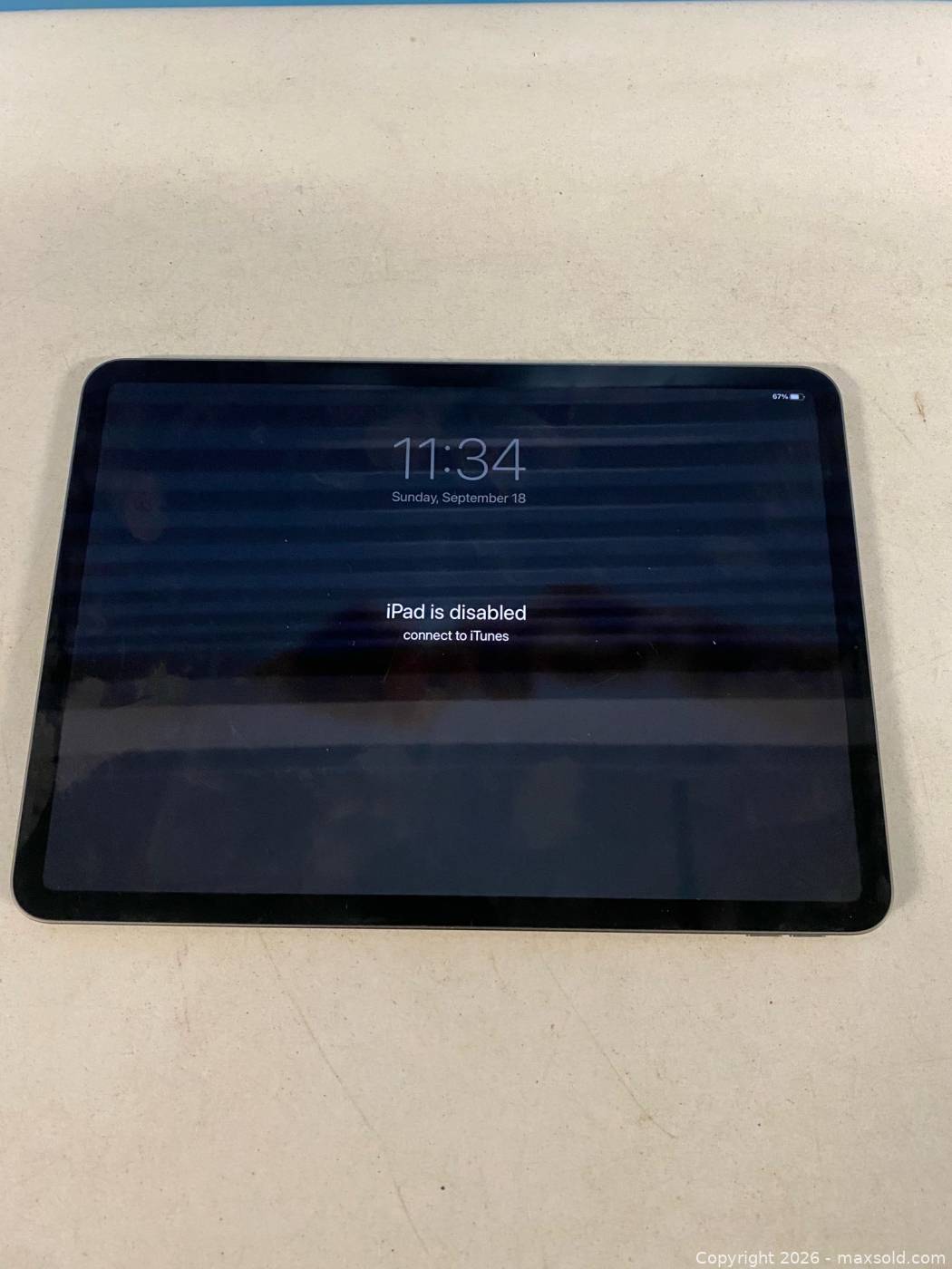 Apple iPad Pro A2377 and iPad A1474 | Maxsold