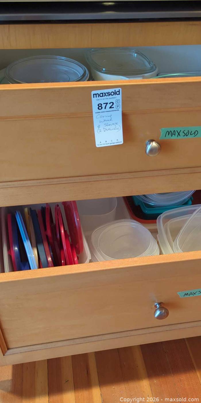 Mixed glass food storage and bakeware | Maxsold