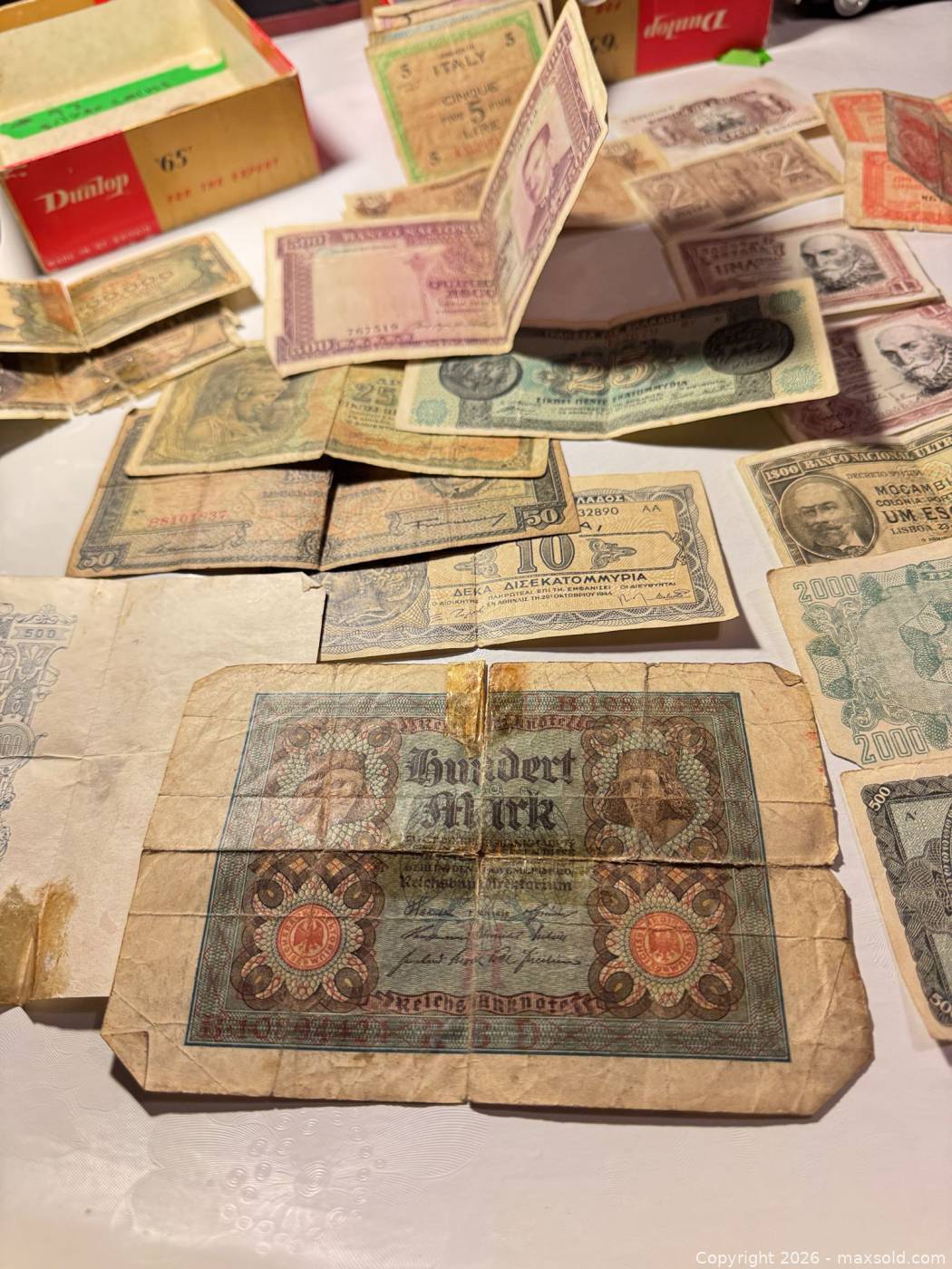 Assorted Foreign Paper Currency Notes | Maxsold