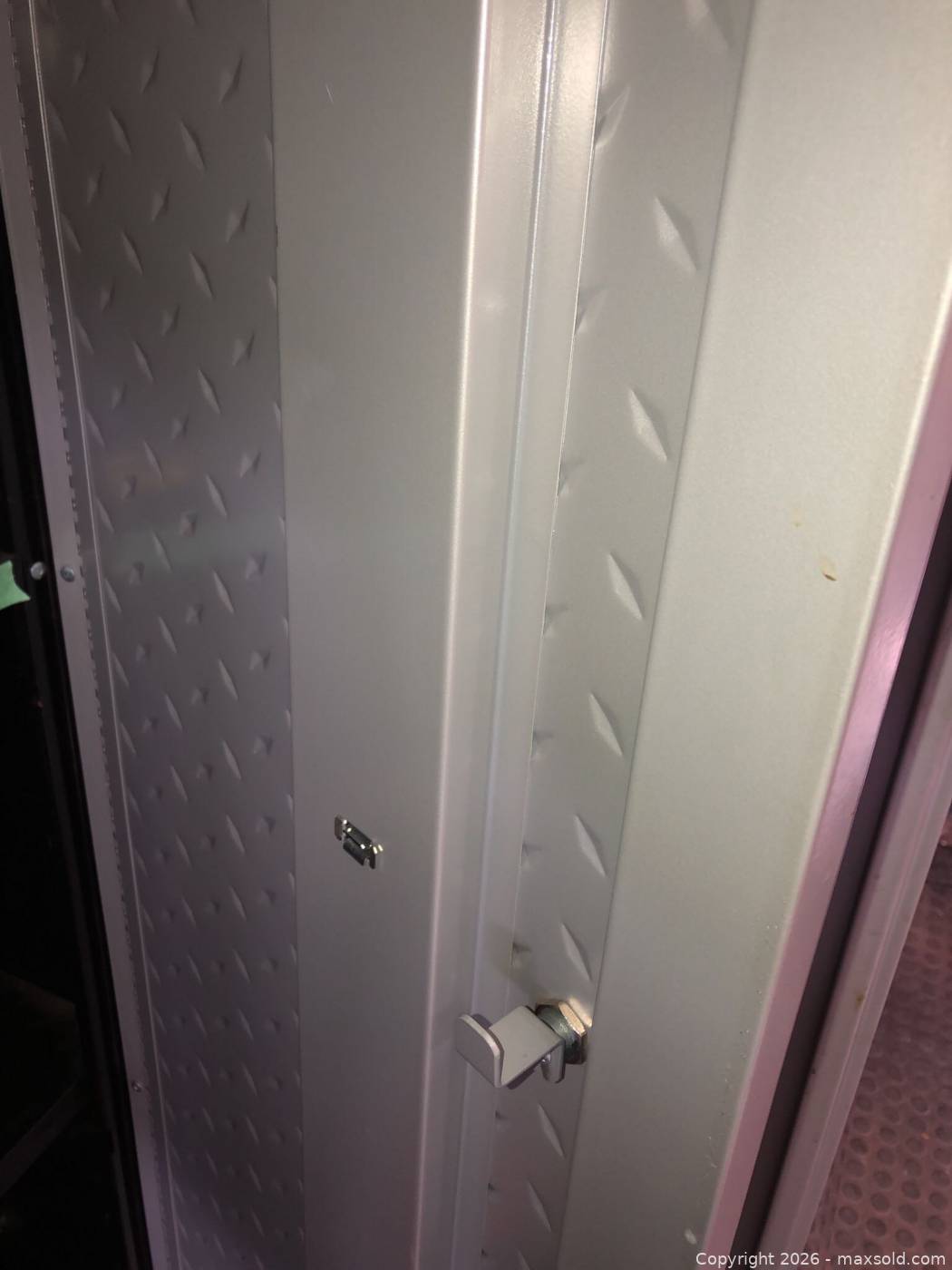 Gladiator Cadet metal storage cabinet | Maxsold
