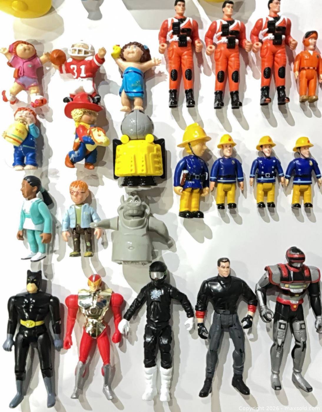 Approx 45 plastic action-figure toys | Maxsold