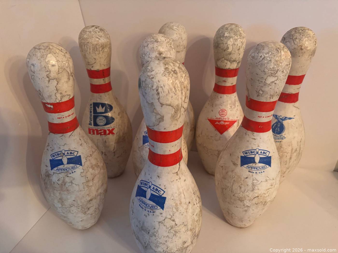 Vintage solid wood bowling pins, 8 | Maxsold