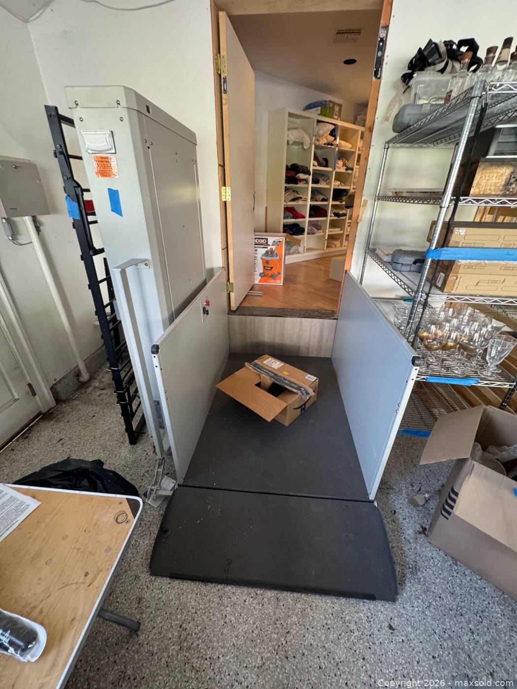 Bruno wheelchair platform lift | Maxsold