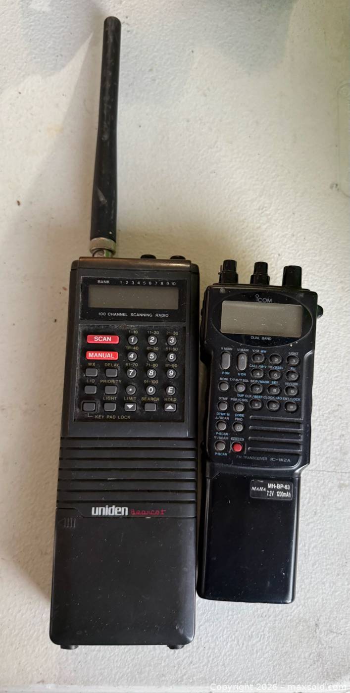 Pair of handheld scanner radios | Maxsold