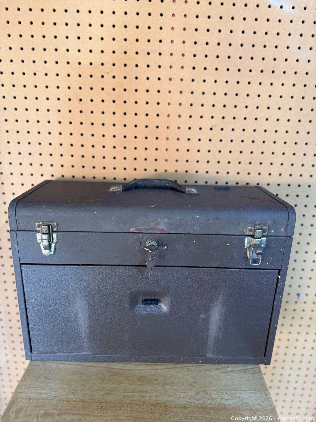 Vintage Craftsman metal toolbox with tools | Maxsold