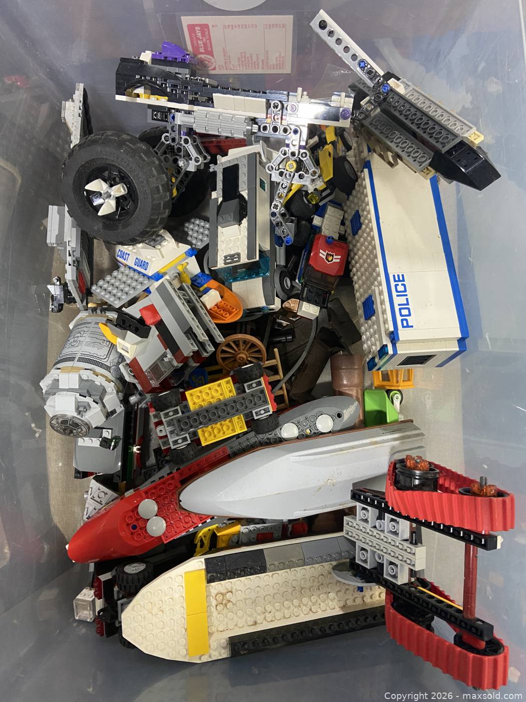 Assorted used Lego bricks and parts | Maxsold