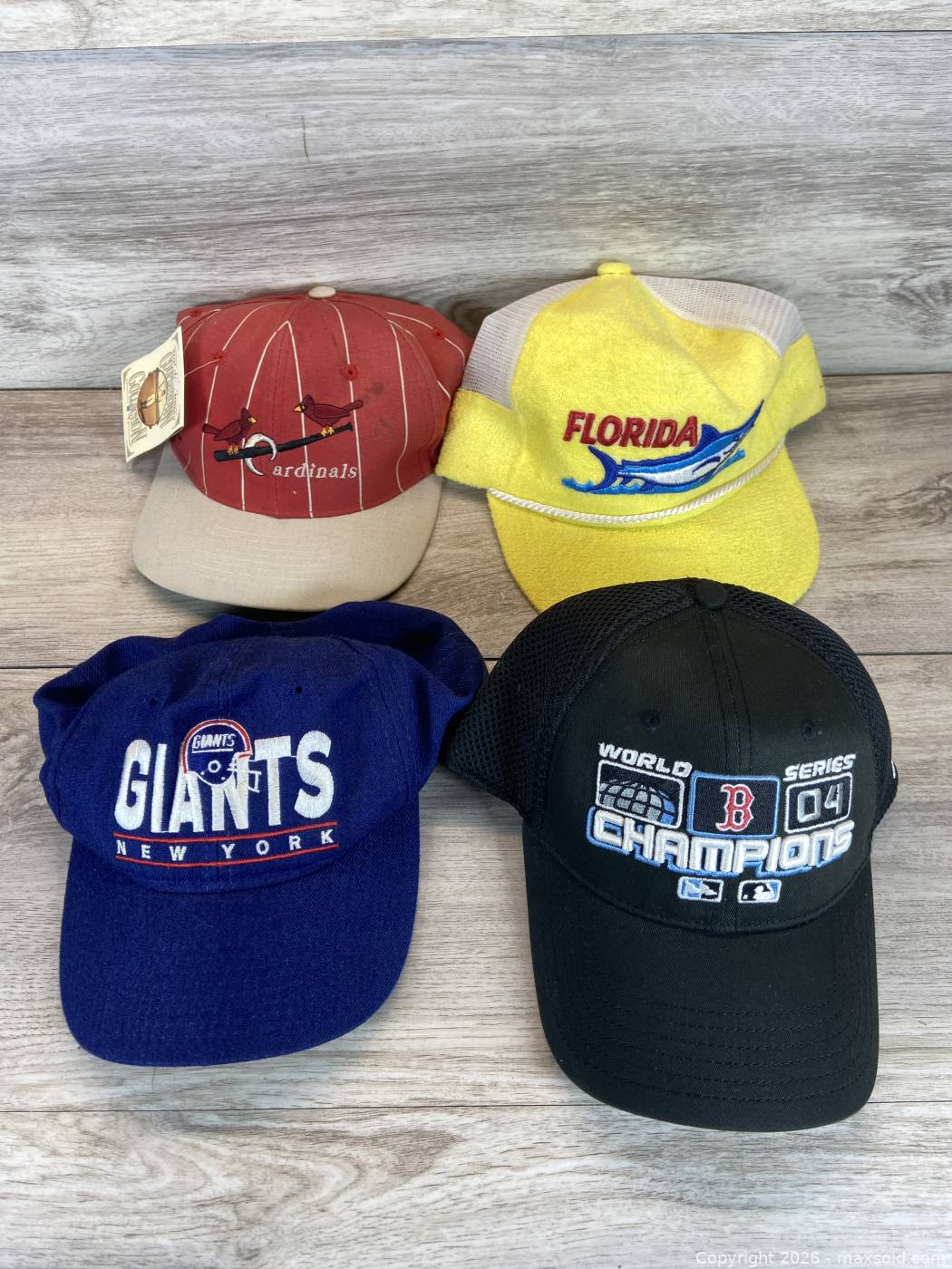 Vintage baseball hats – Cardinals, Red Sox, Giants, Florida | Maxsold