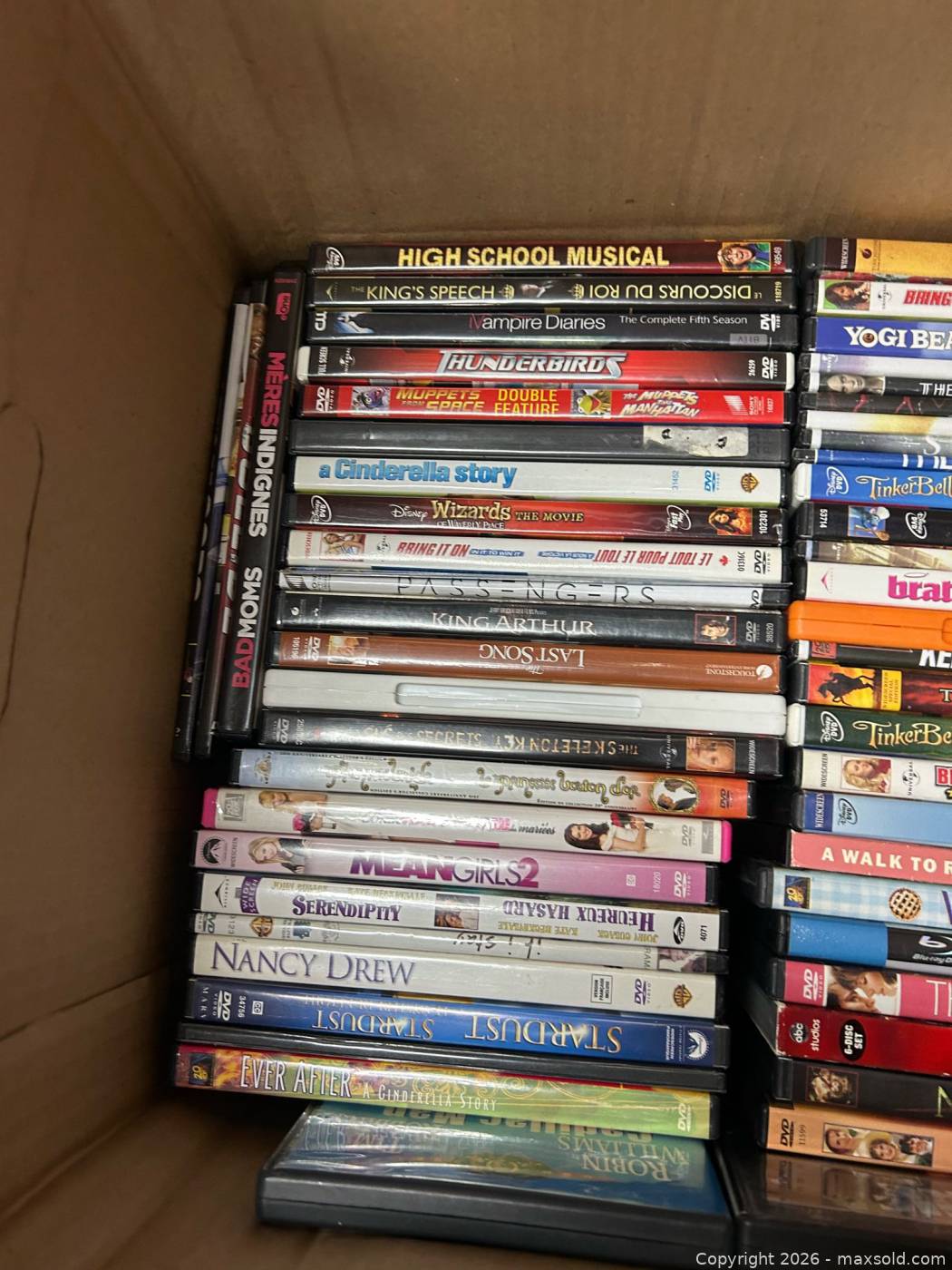 Box of 50+ DVD movies | Maxsold