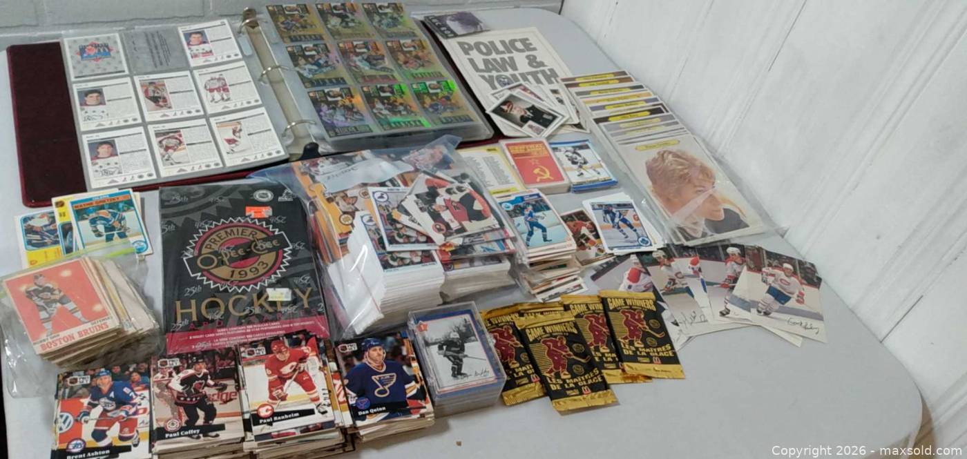 Several hundred NHL hockey trading cards 1970s–1990s | Maxsold