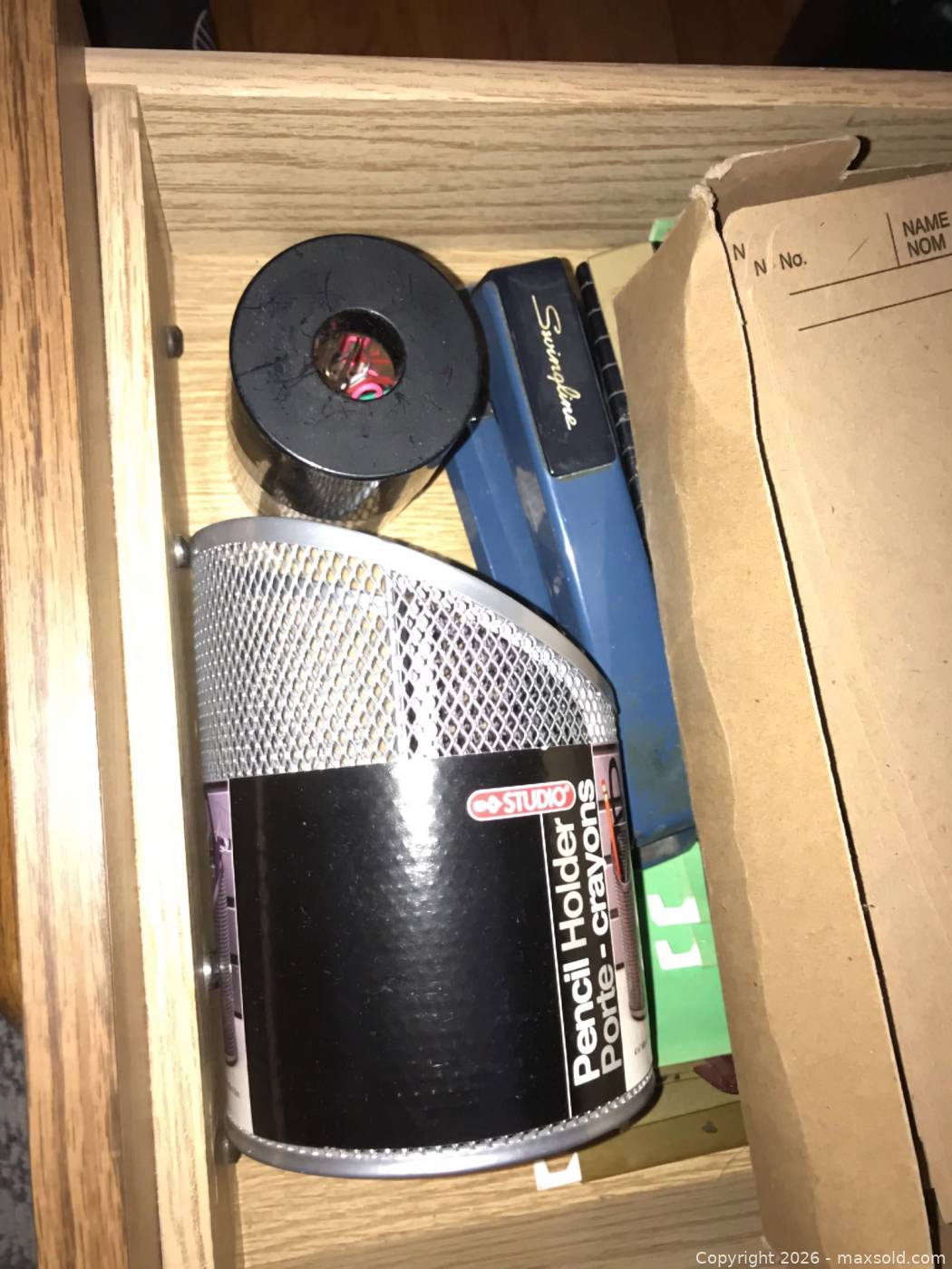 Assorted office supplies | Maxsold