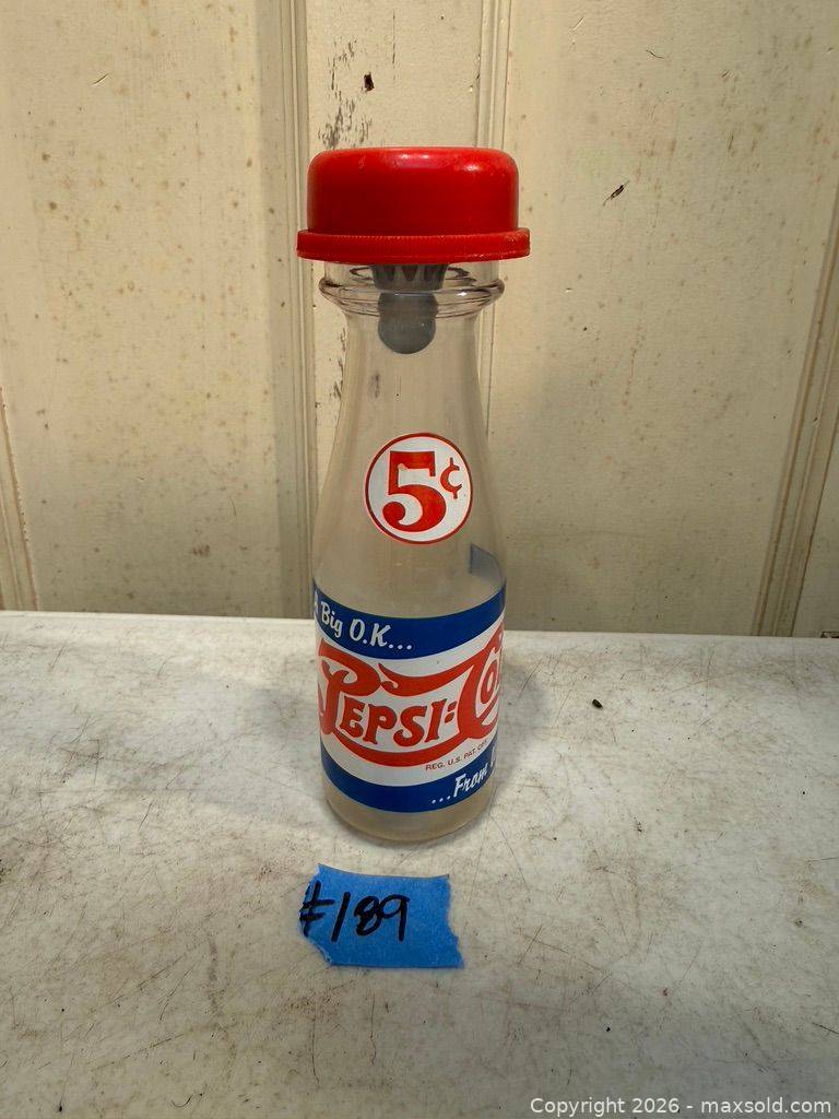Vintage Pepsi plastic baby bottle 6.5" | Maxsold