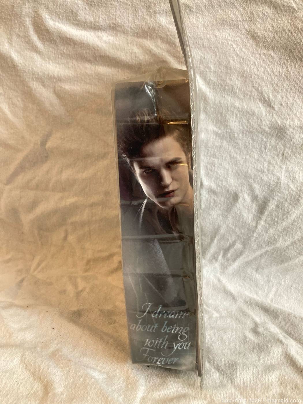 NECA Twilight Edward Cullen action figure new | Maxsold