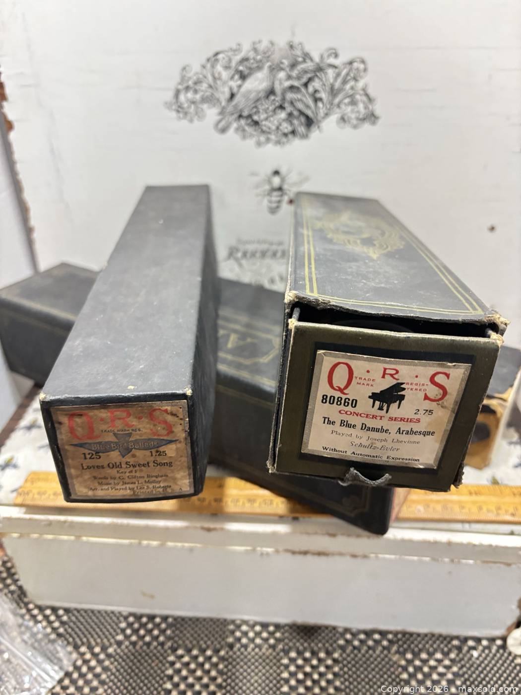 Player piano rolls, 4 | Maxsold
