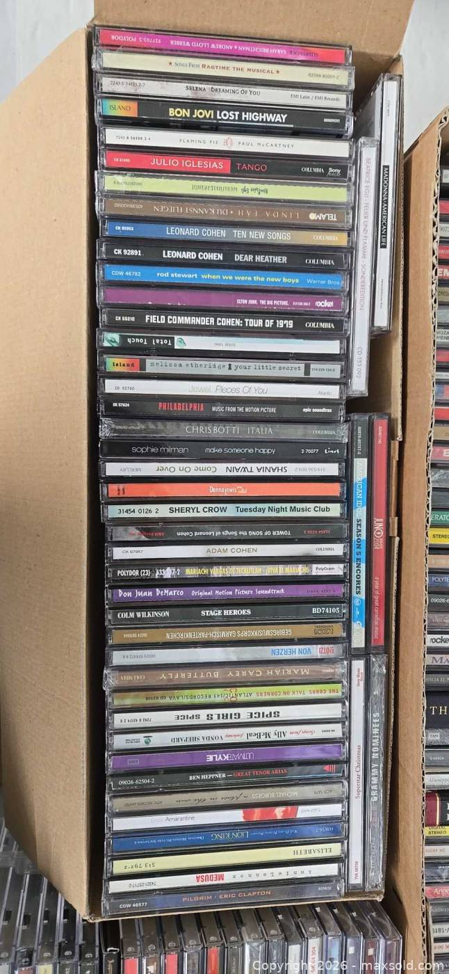 Large lot of audio CDs in jewel cases | Maxsold