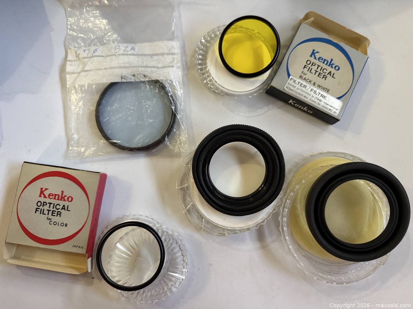 Vintage Kenko lens filters & Sekonic light meter | Maxsold