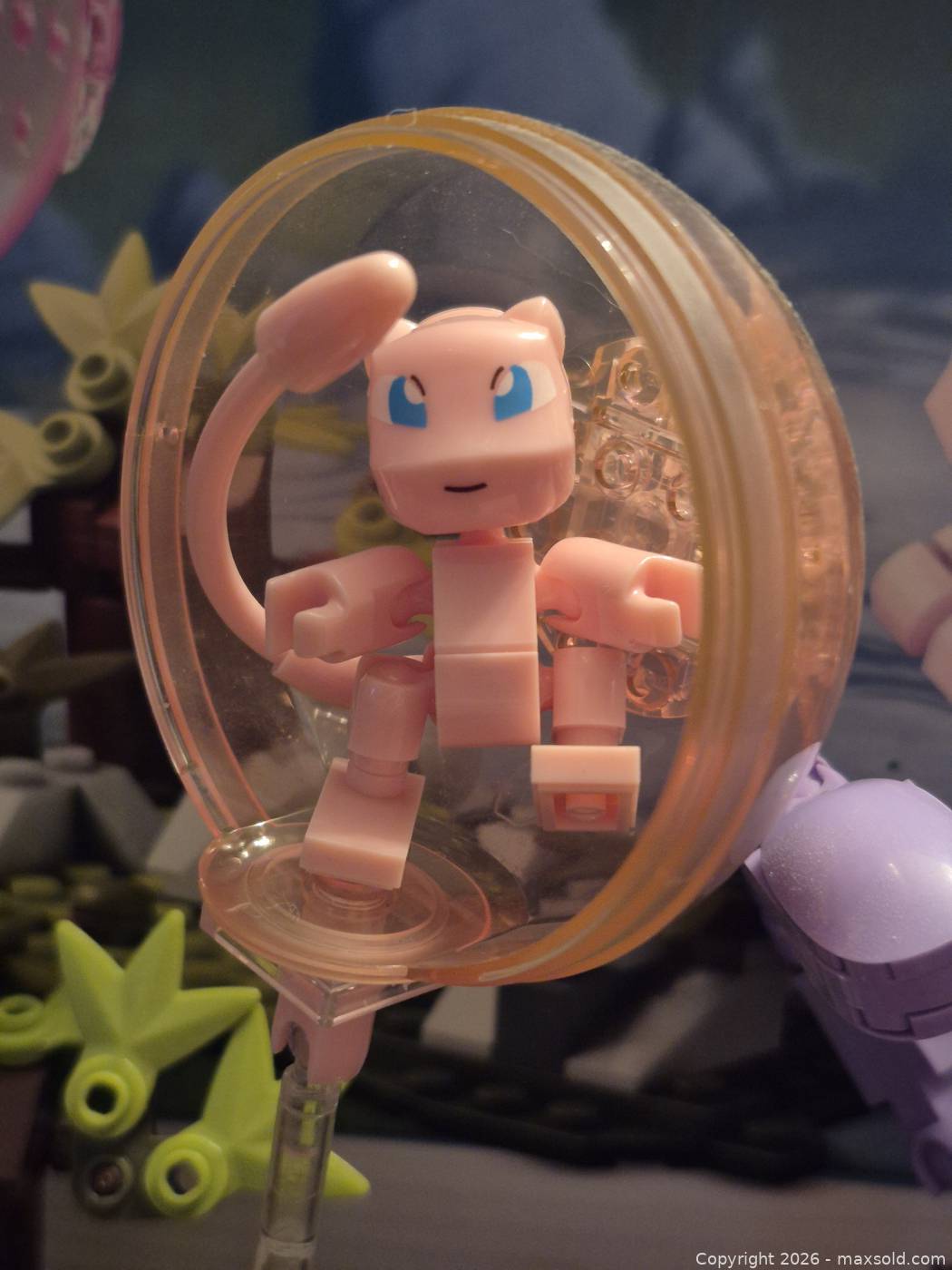 Mega Construx Pokémon Mew vs Mewtwo FVK77 Set | Maxsold