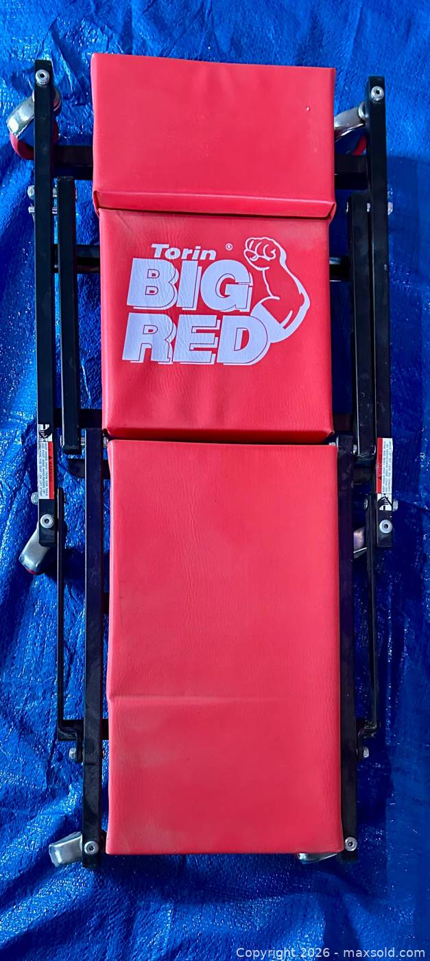 2.5 Ton Jack, Big Red Creeper, 2 Ramps | Maxsold