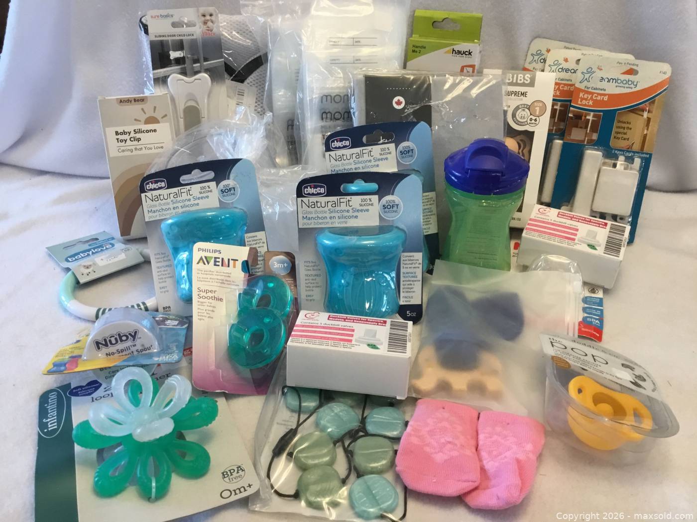 Assorted New Baby Feeding, Teething & Safety Items | Maxsold